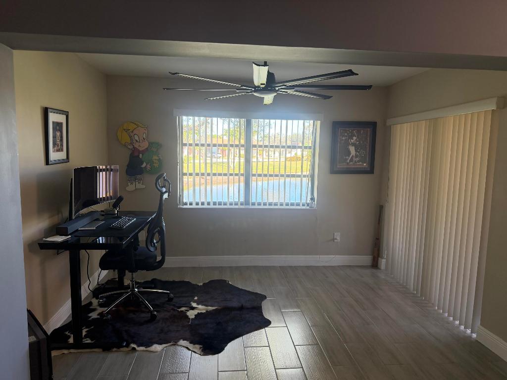 6313 Tall Cypress, Greenacres FL 33463